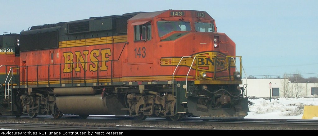 BNSF 143 GP60M